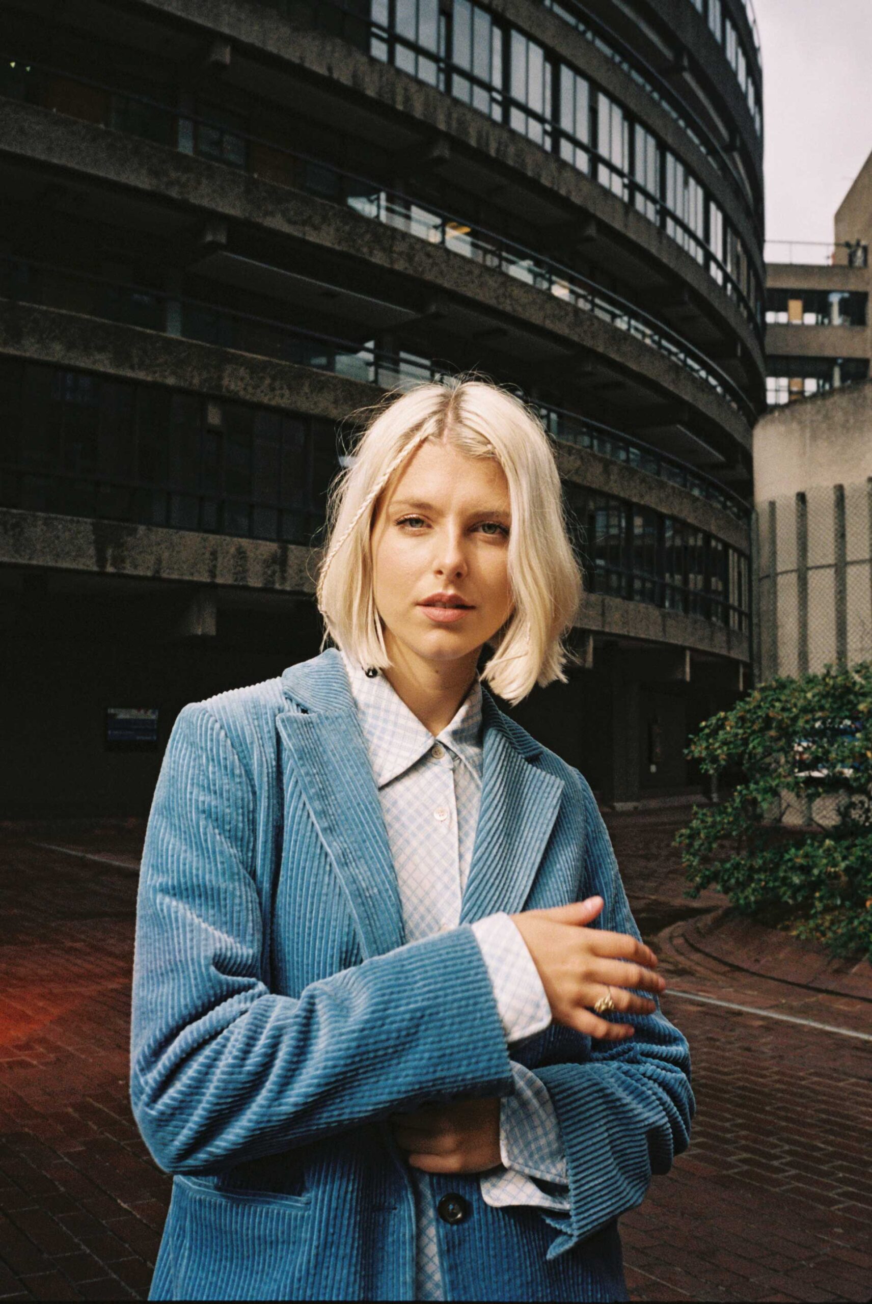 ALEX AMOR - MOTHER ARTISTS