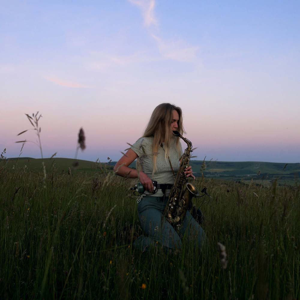 LAURA MISCH - MOTHER ARTISTS